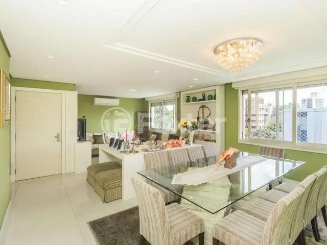 Apartamento para Venda em Porto Alegre/RS Auxiliadora 3 Quartos