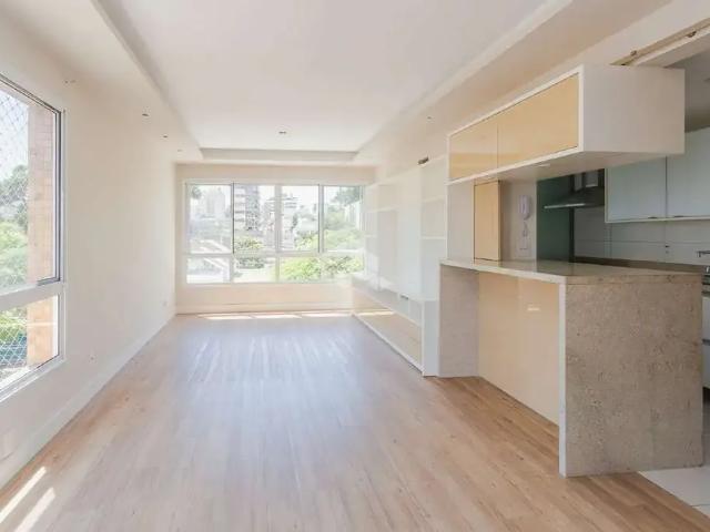 Apartamento para Venda em Porto Alegre/RS Auxiliadora 3 Quartos