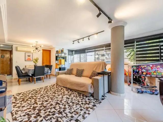 Apartamento para Venda em Porto Alegre/RS Auxiliadora 3 Quartos