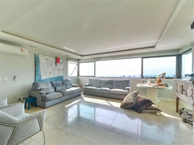 Apartamento para Venda em Porto Alegre/RS Auxiliadora 3 Quartos