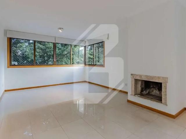 Apartamento para Venda em Porto Alegre/RS Auxiliadora 3 Quartos