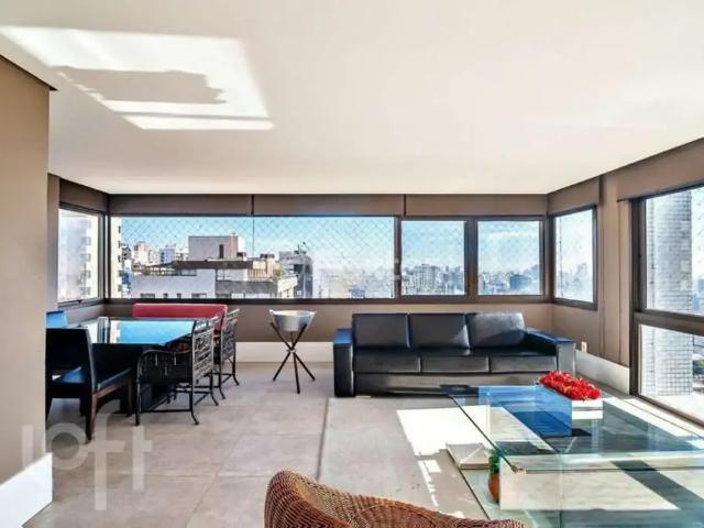 Apartamento para Venda em Porto Alegre/RS Auxiliadora 3 Quartos