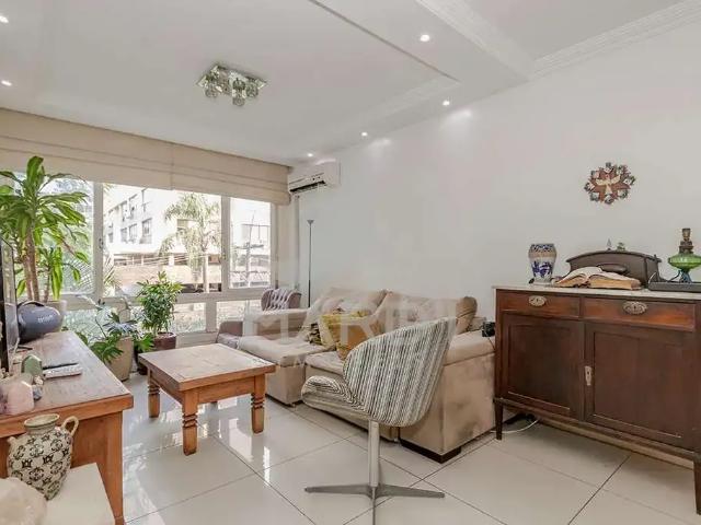 Apartamento para Venda em Porto Alegre/RS Auxiliadora 3 Quartos