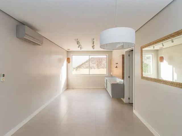 Apartamento para Venda em Porto Alegre/RS Auxiliadora 3 Quartos
