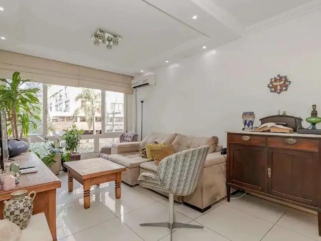 Apartamento para Venda em Porto Alegre/RS Auxiliadora 3 Quartos