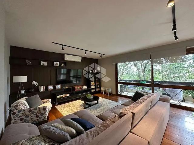 Apartamento para Venda em Porto Alegre/RS Auxiliadora 3 Quartos
