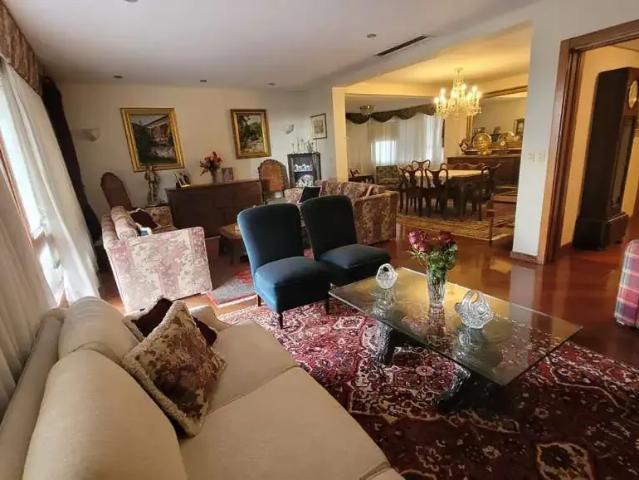 Apartamento para Venda em Porto Alegre/RS Auxiliadora 4 Quartos