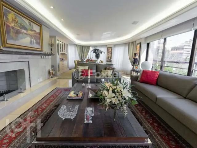 Apartamento para Venda em Porto Alegre/RS Auxiliadora 4 Quartos