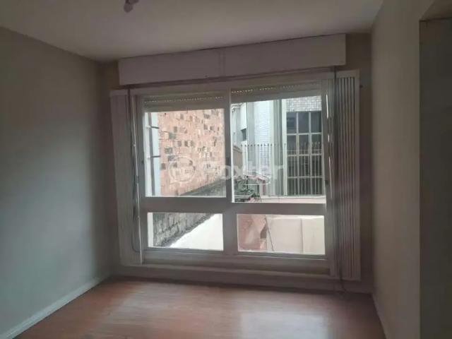 Apartamento para Venda em Porto Alegre/RS Azenha 1 Quartos
