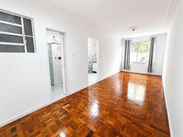 Apartamento para Venda em Porto Alegre/RS Azenha 1 Quartos