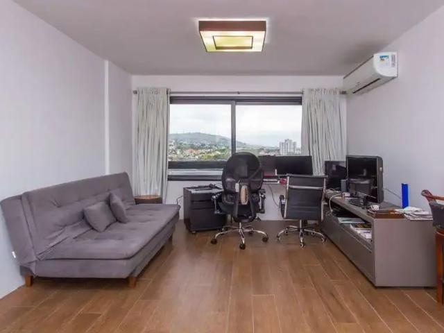Apartamento para Venda em Porto Alegre/RS Azenha 1 Quartos
