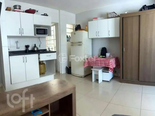 Apartamento para Venda em Porto Alegre/RS Azenha 1 Quartos