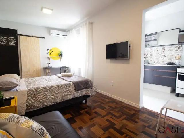Apartamento para Venda em Porto Alegre/RS Azenha 1 Quartos
