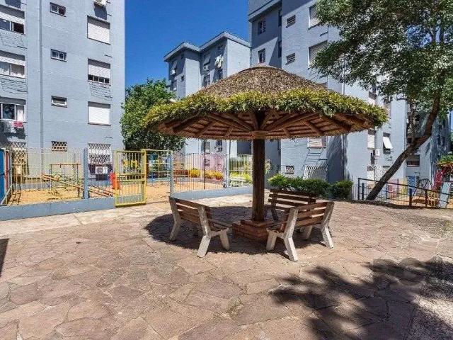 Apartamento para Venda em Porto Alegre/RS Azenha 2 Quartos