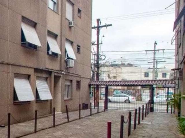 Apartamento para Venda em Porto Alegre/RS Azenha 2 Quartos