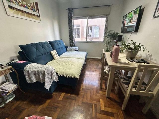 Apartamento para Venda em Porto Alegre/RS Azenha 2 Quartos