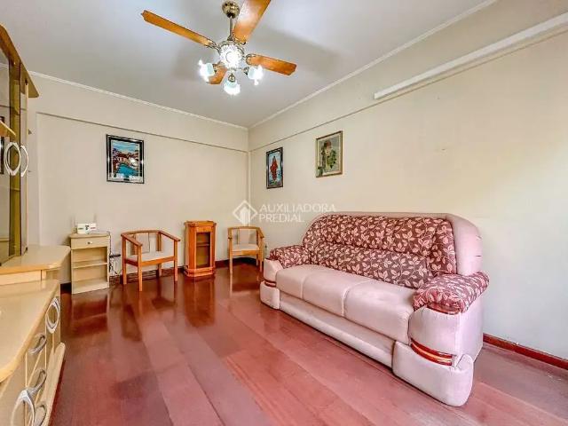 Apartamento para Venda em Porto Alegre/RS Azenha 2 Quartos