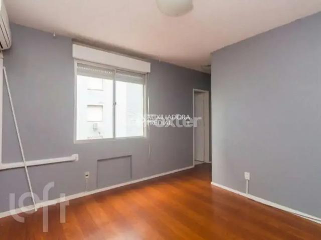 Apartamento para Venda em Porto Alegre/RS Azenha 2 Quartos