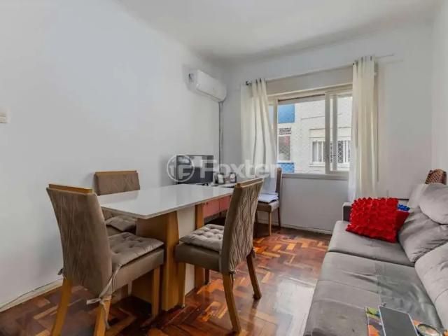 Apartamento para Venda em Porto Alegre/RS Azenha 2 Quartos