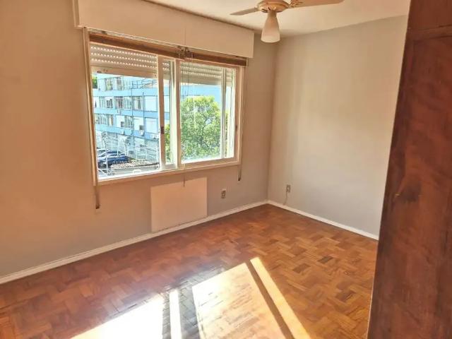 Apartamento para Venda em Porto Alegre/RS Azenha 3 Quartos