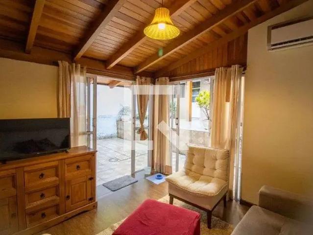 Apartamento para Venda em Porto Alegre/RS Azenha 3 Quartos