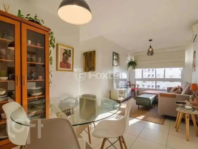 Apartamento para Venda em Porto Alegre/RS Azenha 3 Quartos
