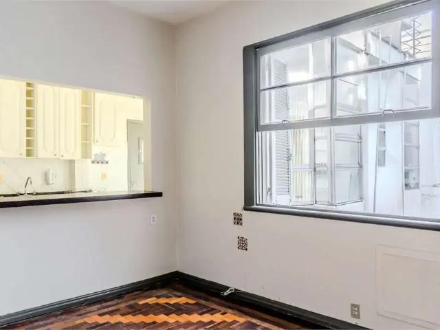 Apartamento para Venda em Porto Alegre/RS Azenha 3 Quartos