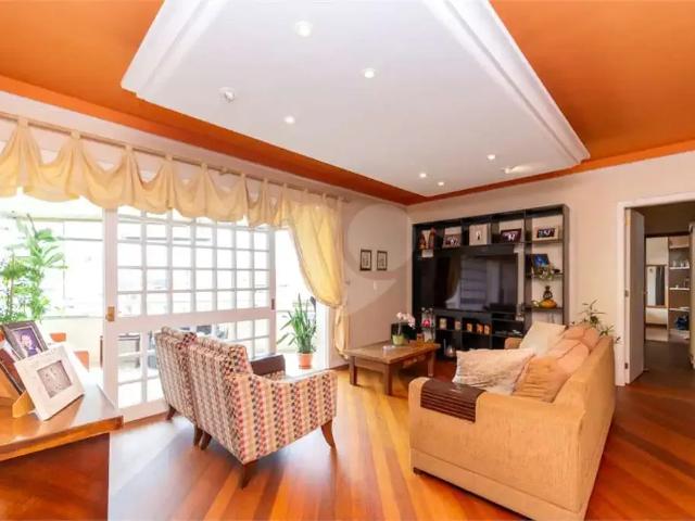 Apartamento para Venda em Porto Alegre/RS Boa Vista 4 Quartos