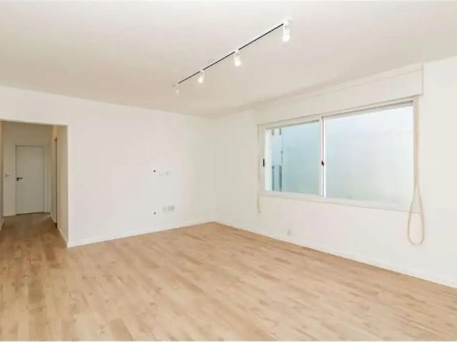 Apartamento para Venda em Porto Alegre/RS Bom Fim 3 Quartos