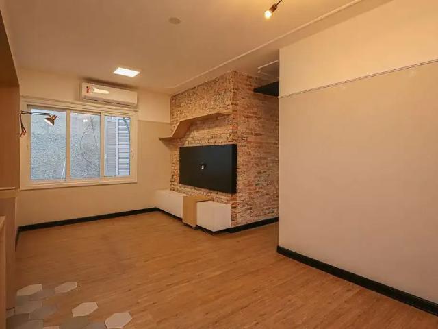 Apartamento para Venda em Porto Alegre/RS Bom Fim 2 Quartos