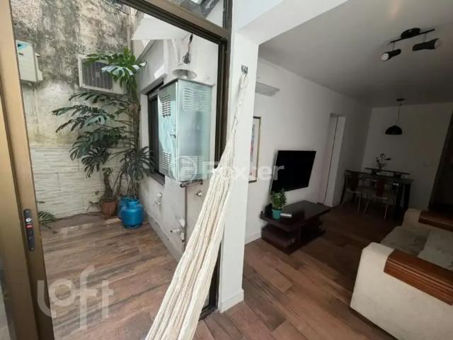 Apartamento para Venda em Porto Alegre/RS Bom Fim 2 Quartos