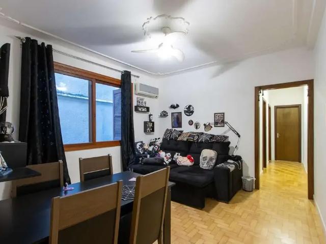 Apartamento para Venda em Porto Alegre/RS Bom Fim 2 Quartos
