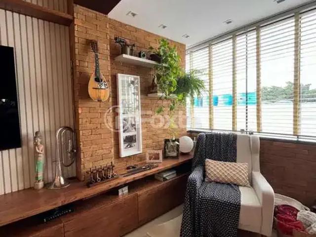 Apartamento para Venda em Porto Alegre/RS Bom Jesus 2 Quartos