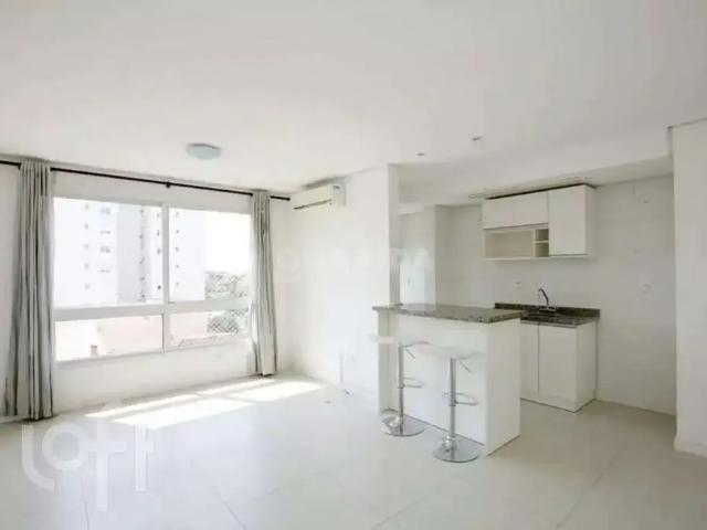 Apartamento para Venda em Porto Alegre/RS Bom Jesus 2 Quartos