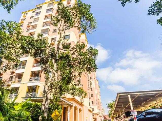 Apartamento para Venda em Porto Alegre/RS Cascata 3 Quartos