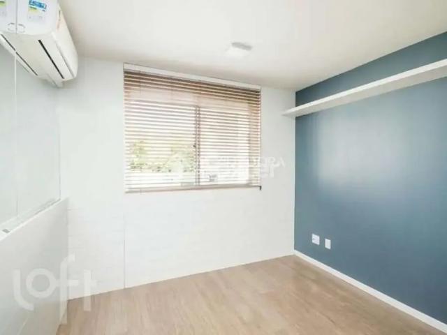 Apartamento para Venda em Porto Alegre/RS Cavalhada 2 Quartos