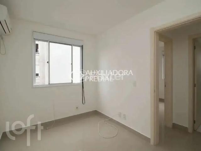 Apartamento para Venda em Porto Alegre/RS Cavalhada 2 Quartos