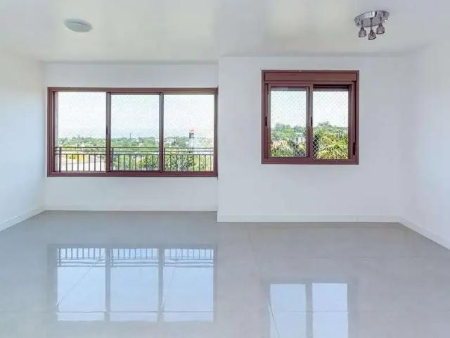Apartamento para Venda em Porto Alegre/RS Cavalhada 3 Quartos