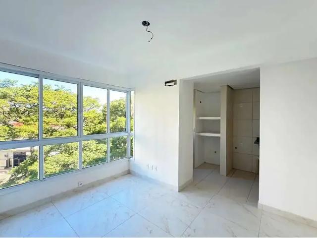 Apartamento para Venda em Porto Alegre/RS Cavalhada 3 Quartos