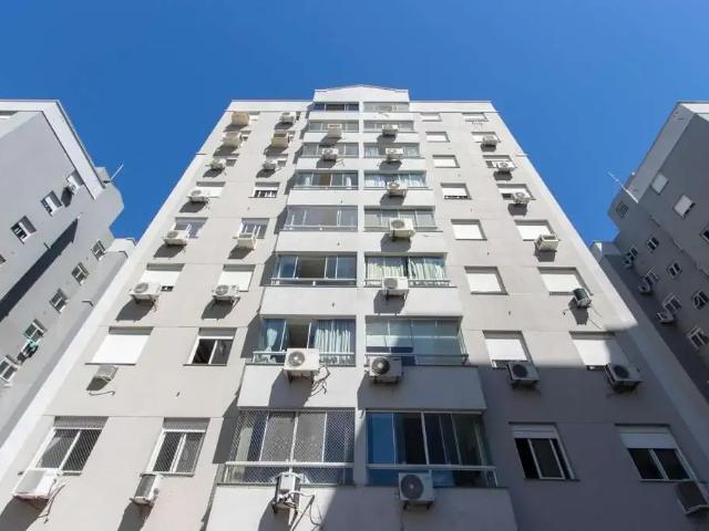 Apartamento para Venda em Porto Alegre/RS Cavalhada 3 Quartos
