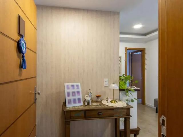 Apartamento para Venda em Porto Alegre/RS Cavalhada 3 Quartos