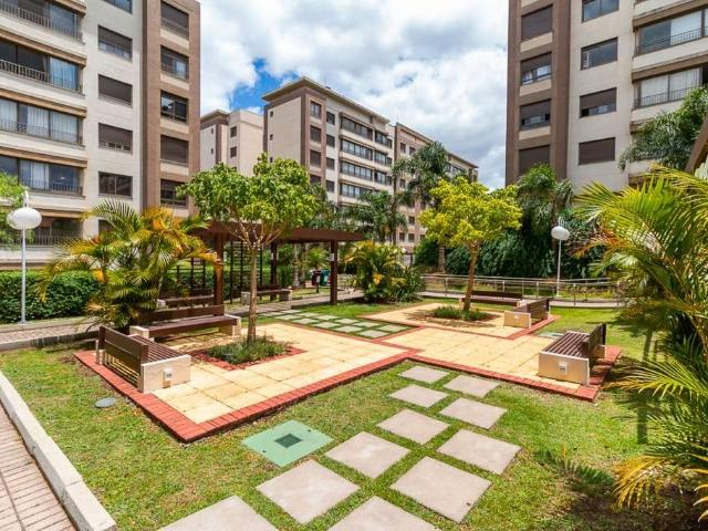 Apartamento para Venda em Porto Alegre/RS Cavalhada 3 Quartos