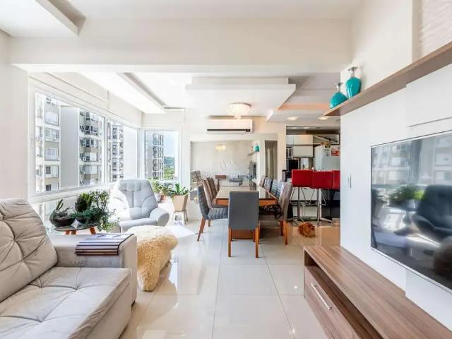 Apartamento para Venda em Porto Alegre/RS Cavalhada 3 Quartos