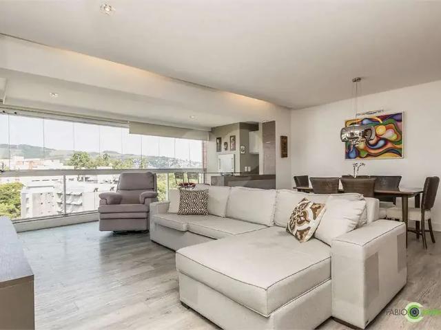 Apartamento para Venda em Porto Alegre/RS Central Parque 3 Quartos