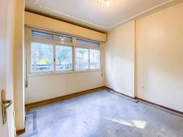 Apartamento para Venda em Porto Alegre/RS Centro Histórico 3 Quartos