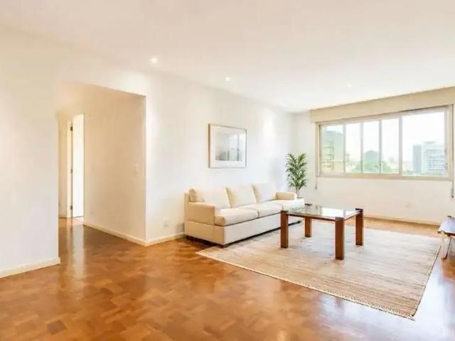 Apartamento para Venda em Porto Alegre/RS Centro Histórico 3 Quartos