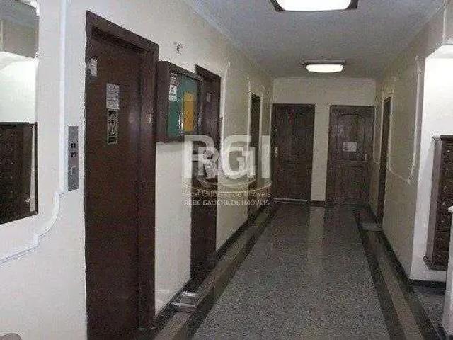 Apartamento para Venda em Porto Alegre/RS Centro Histórico 3 Quartos