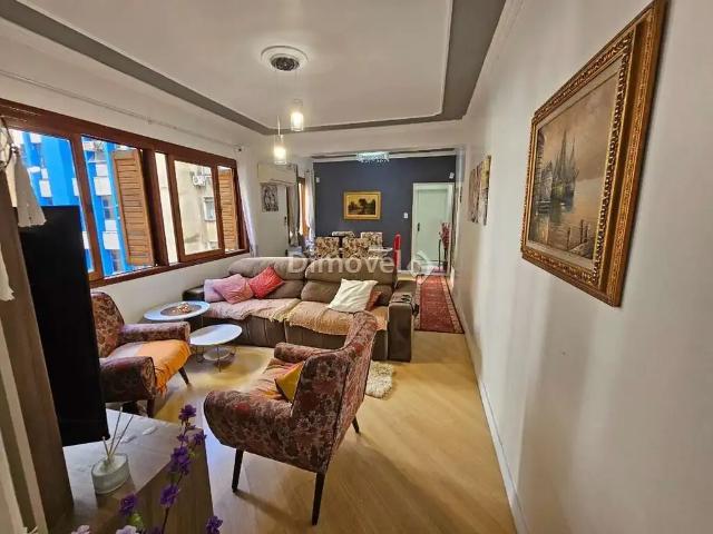 Apartamento para Venda em Porto Alegre/RS Centro Histórico 3 Quartos