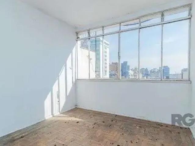 Apartamento para Venda em Porto Alegre/RS Centro Histórico 3 Quartos