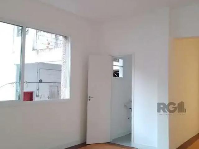 Apartamento para Venda em Porto Alegre/RS Centro Histórico 3 Quartos